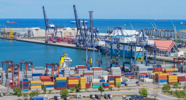 Best Shipping Ports in the UAE: Essential Trade Gateways
